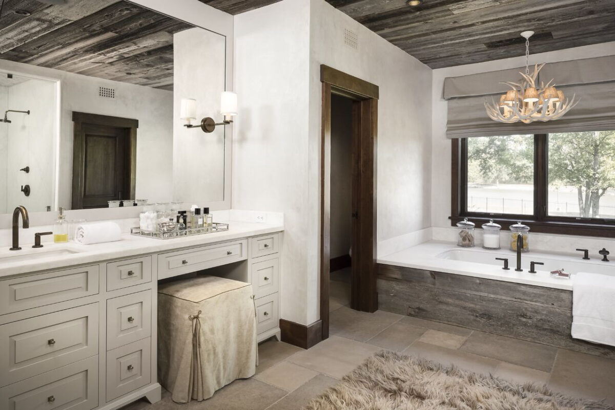 Rustic Home Tour | Modern Rustic Ranch Designed by Tiffany Farha