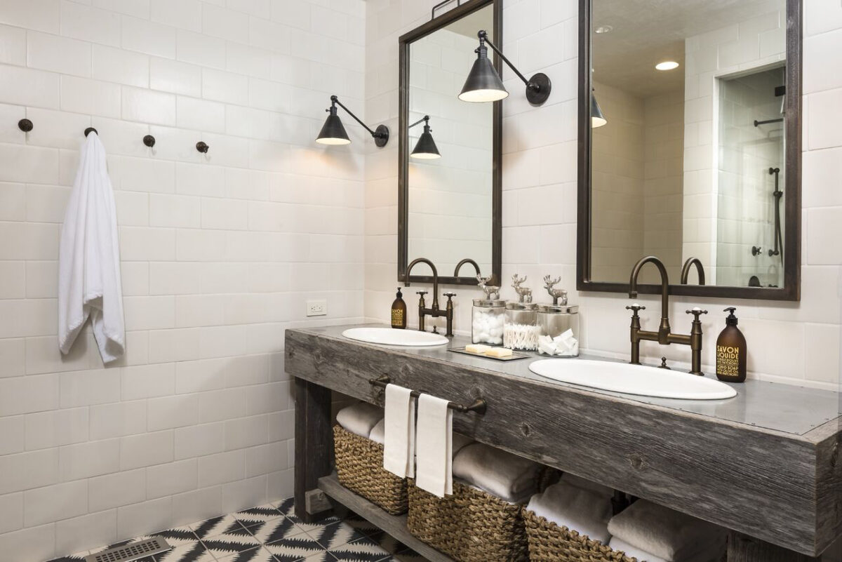 Rustic Home Tour | Modern Rustic Ranch Designed by Tiffany Farha