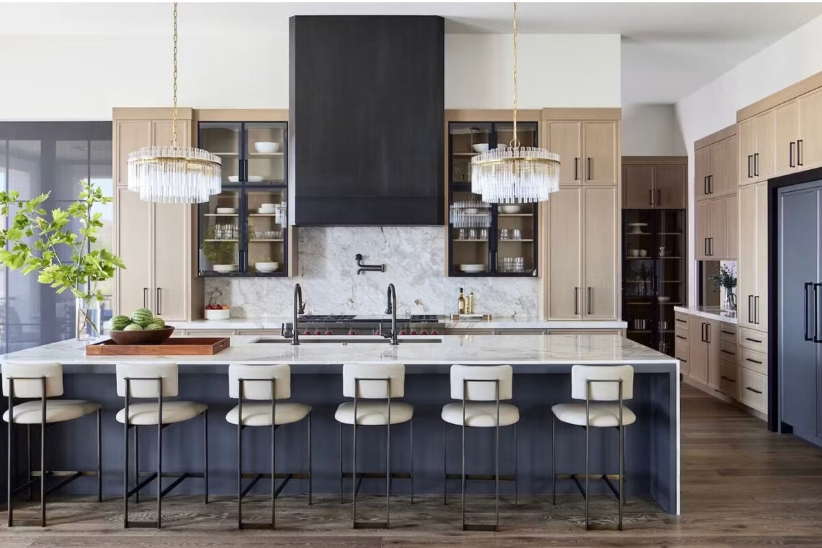 75 Two Tone Kitchen Cabinet Ideas for 2025