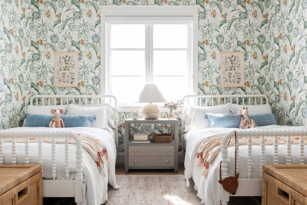 12 Girls Bedroom Ideas for a Chic and Stylish Space