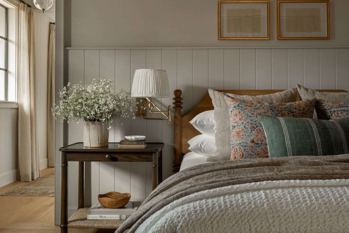 23 Country Bedroom Ideas With Cozy Rustic Style