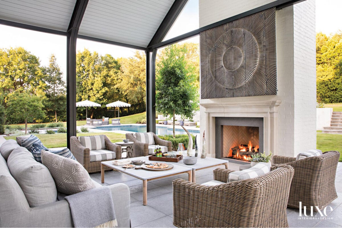 35 Outdoor Living Room Ideas for Cozy Entertaining Spaces