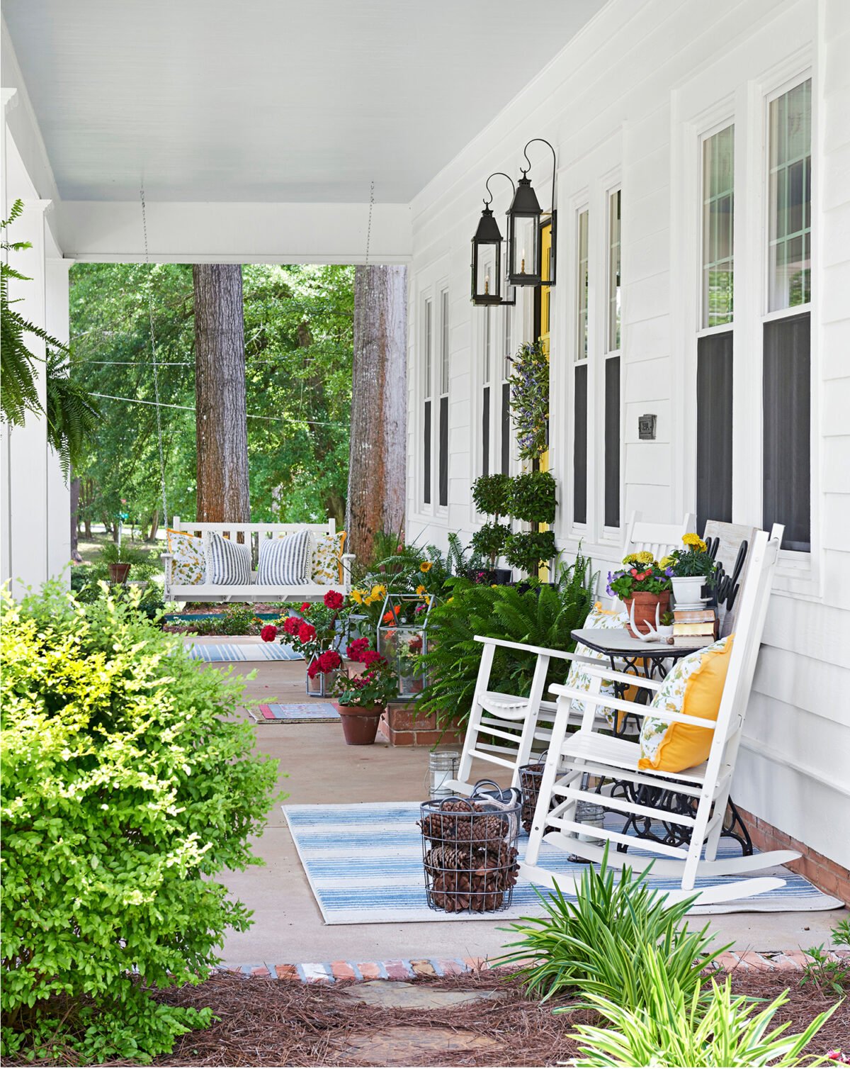 37 Front Porch Ideas with Design & Decorating Tips